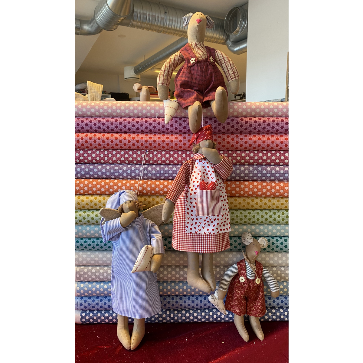 Tilda - medium dots 50 cm ( 1 M = 2 stk ) - Syglede As